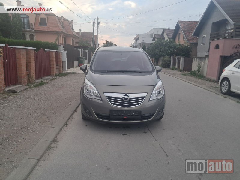 Opel Meriva 1.3 CDTI COSMO