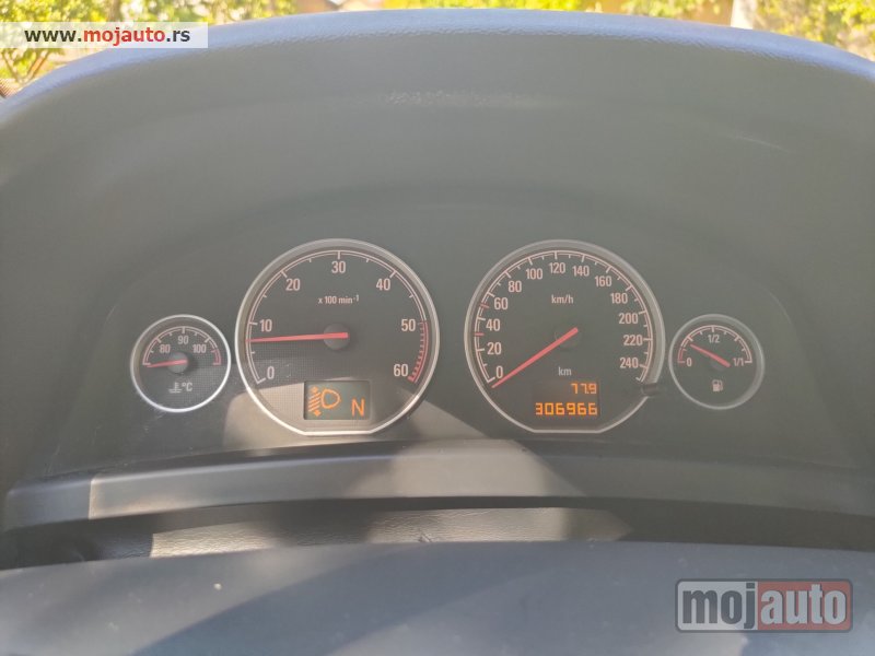 Opel Vectra 1.9 CDTi automatik