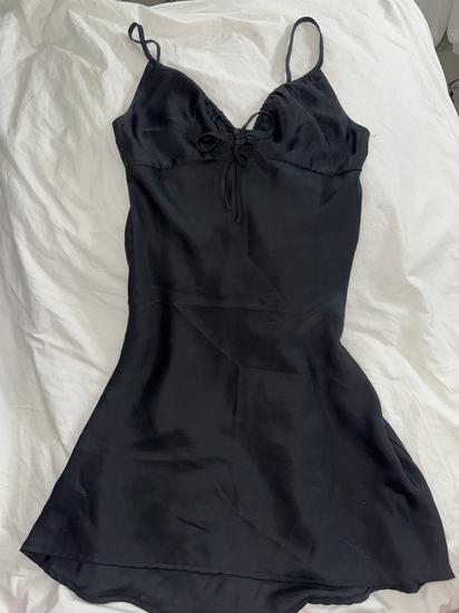 Satenska haljina Bershka