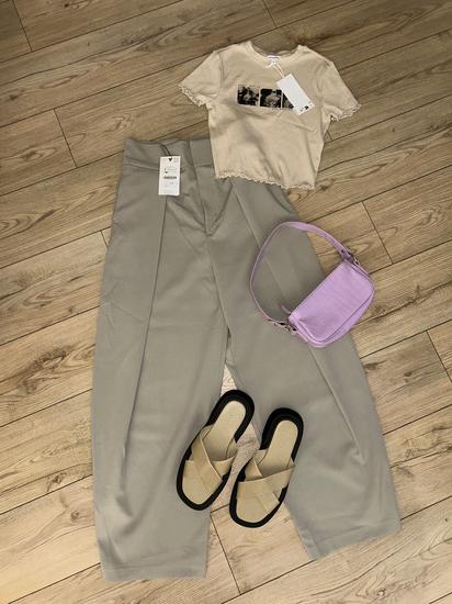 Zara pantalone Nove