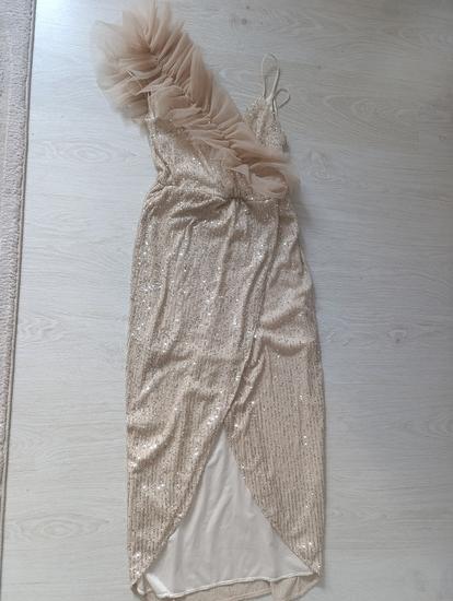 Elegantna haljina