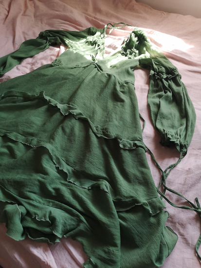Asos zelena leprsava haljina