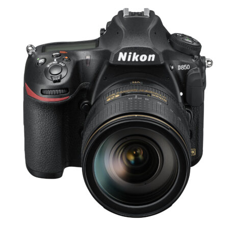 NIKON D850 + 24-120mm VR