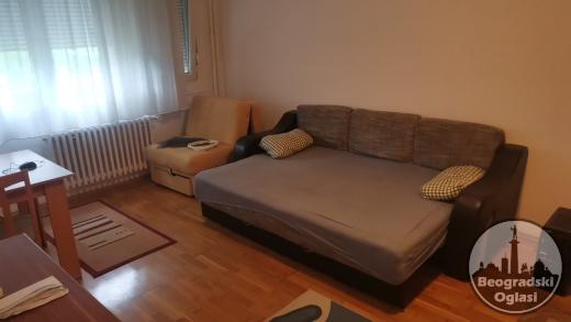 Izdaje se stan na Miljakovcu I