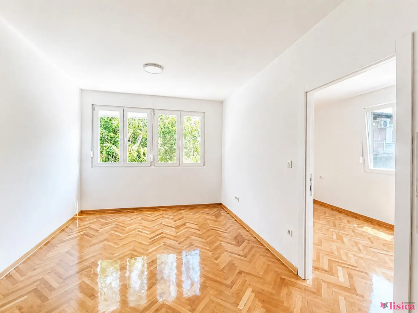 Prodajem stan na Karaburmi