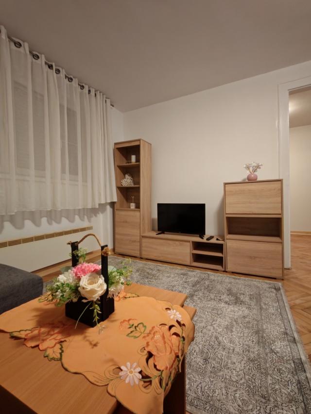 Karadjordjev trg