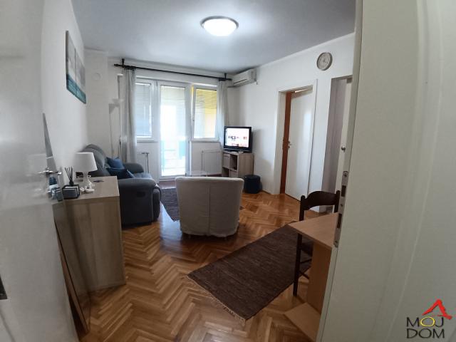 NOVI SAD - GRBAVICA - IZDAVANJE NEKRETNINA - 41 m2 - 400€