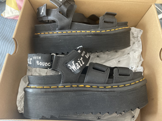 Dr.Martens original sandale 37