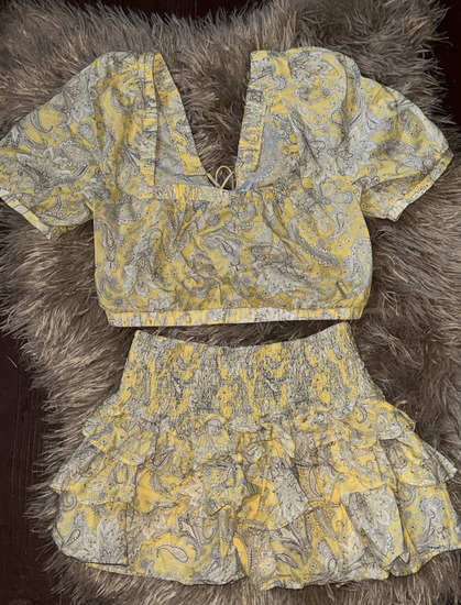 AKCIJA %% 2000 din %% H&M komplet