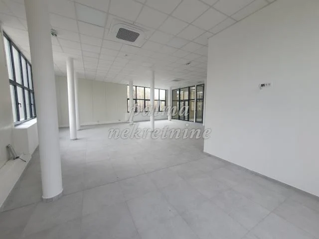 Izdavanje, Lokal, 150m2 , Aerodrom