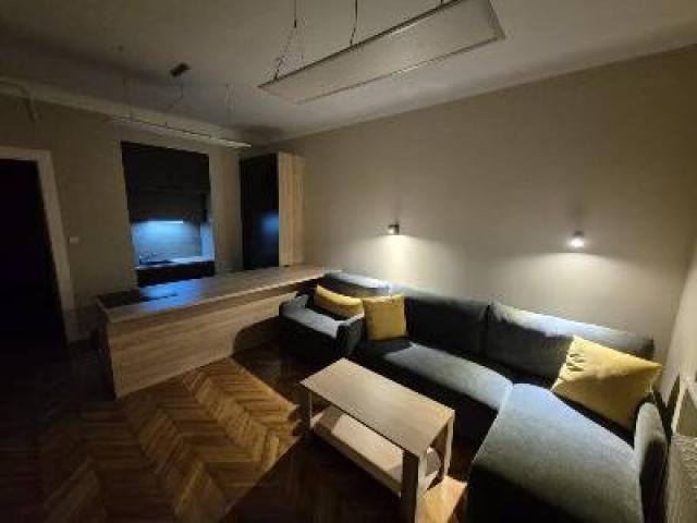 NOVI SAD - CENTAR - 32.00 m2