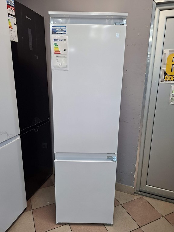 UGRADNI FRIŽIDER IGNIS ARL 6602 , 177CM