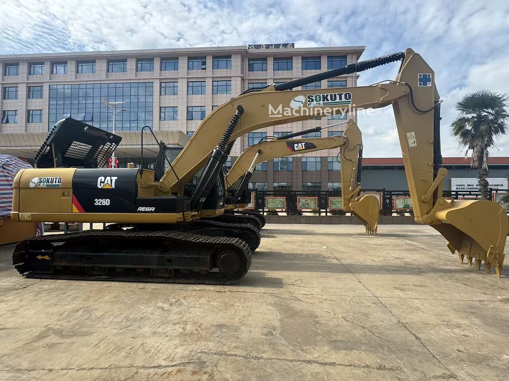 Caterpillar 326D bager guseničar