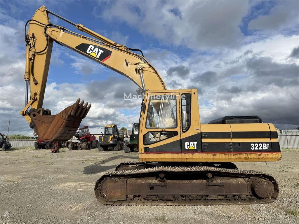Caterpillar 322 BL , 26 ton bager guseničar