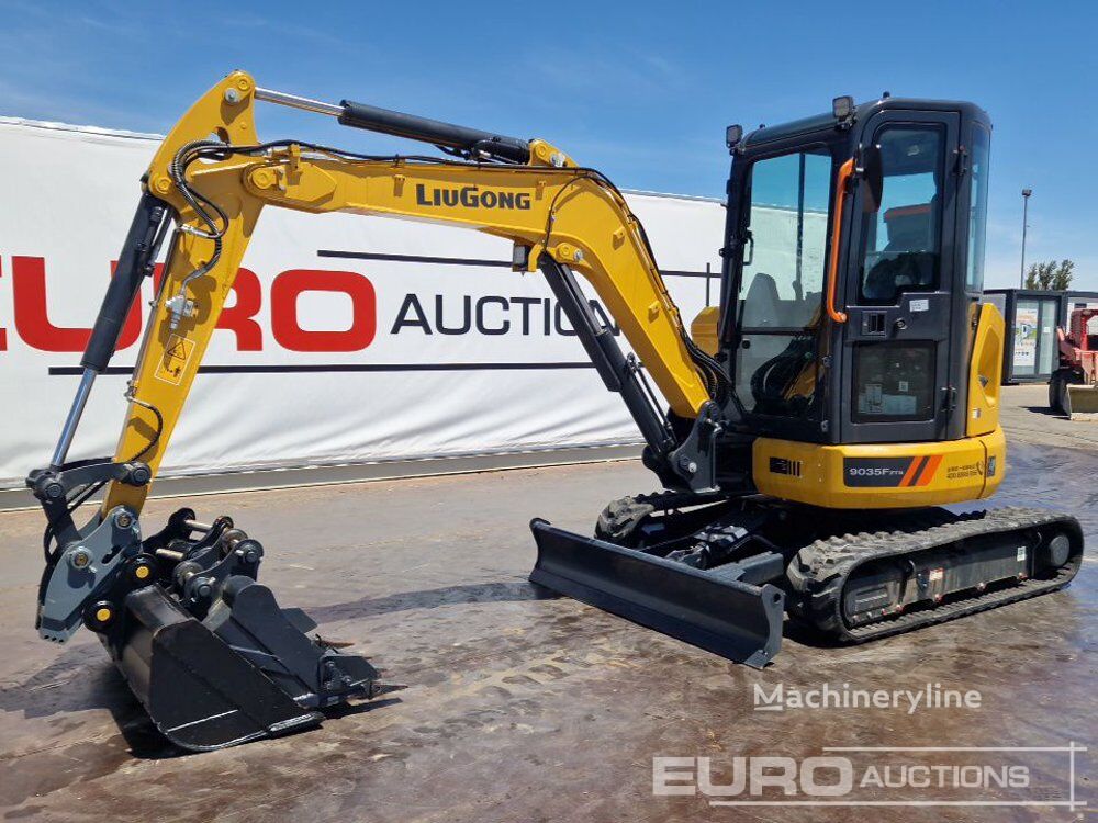 Prodaje se LiuGong 9035FZTS mini bager na aukciji
