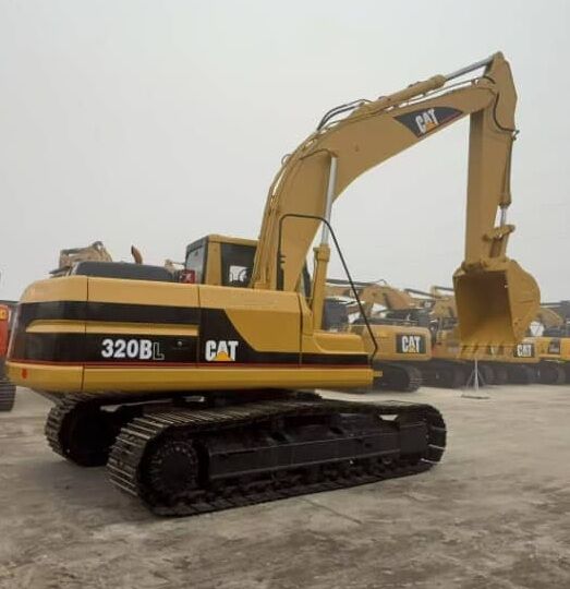 Caterpillar 320B bager guseničar