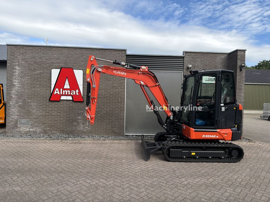 Novi Kubota KX 042-5KGL Graafmachine mini bager