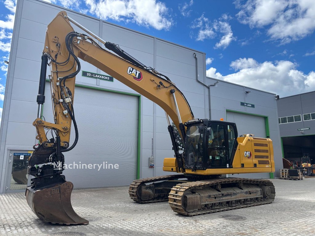 Caterpillar 330 bager guseničar