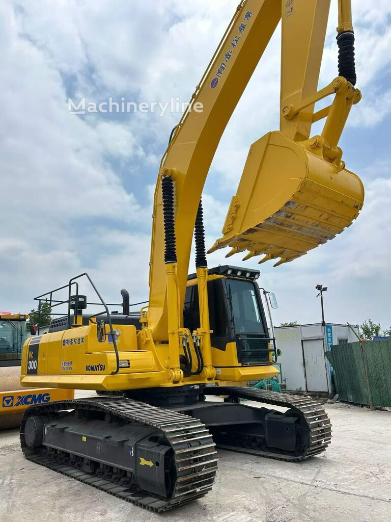 Komatsu PC300 bager guseničar