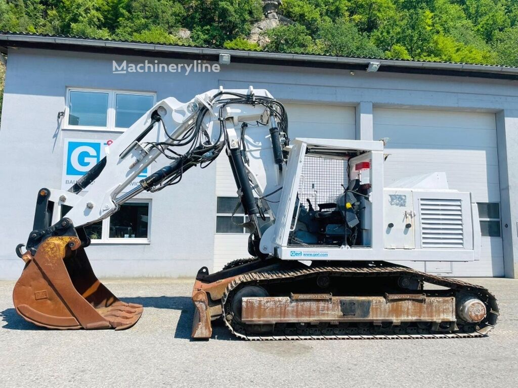 Terex TE210 bager guseničar