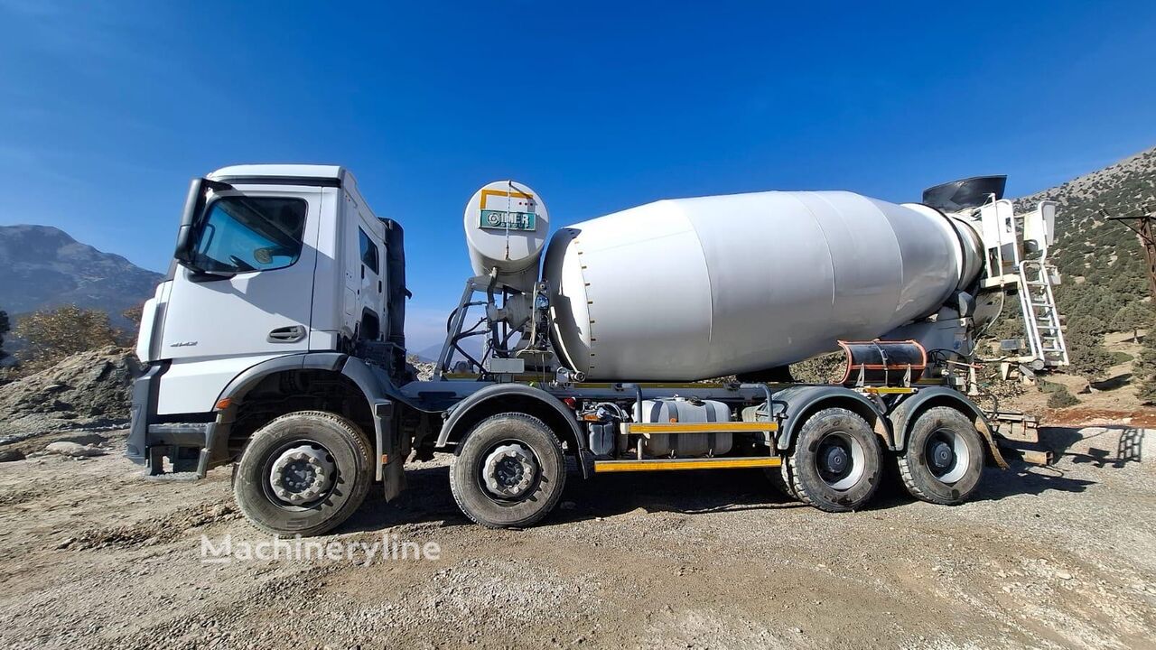 IMER Group 2024 na šasiji Mercedes-Benz Arocs 4142 kamion s mešalicom za beton