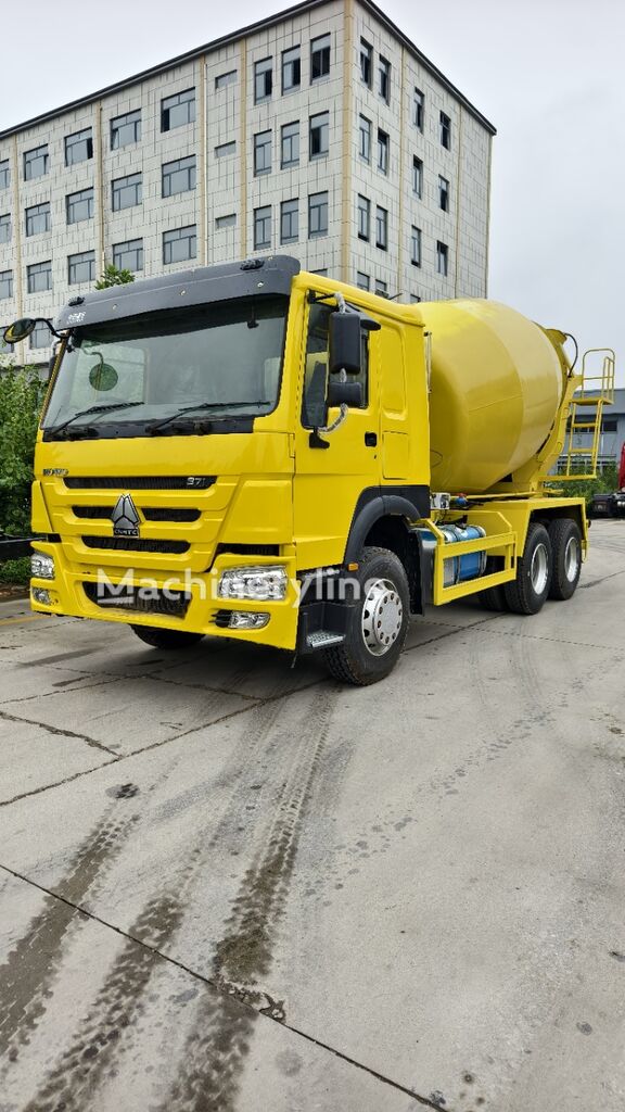 Howo 371 kamion s mešalicom za beton