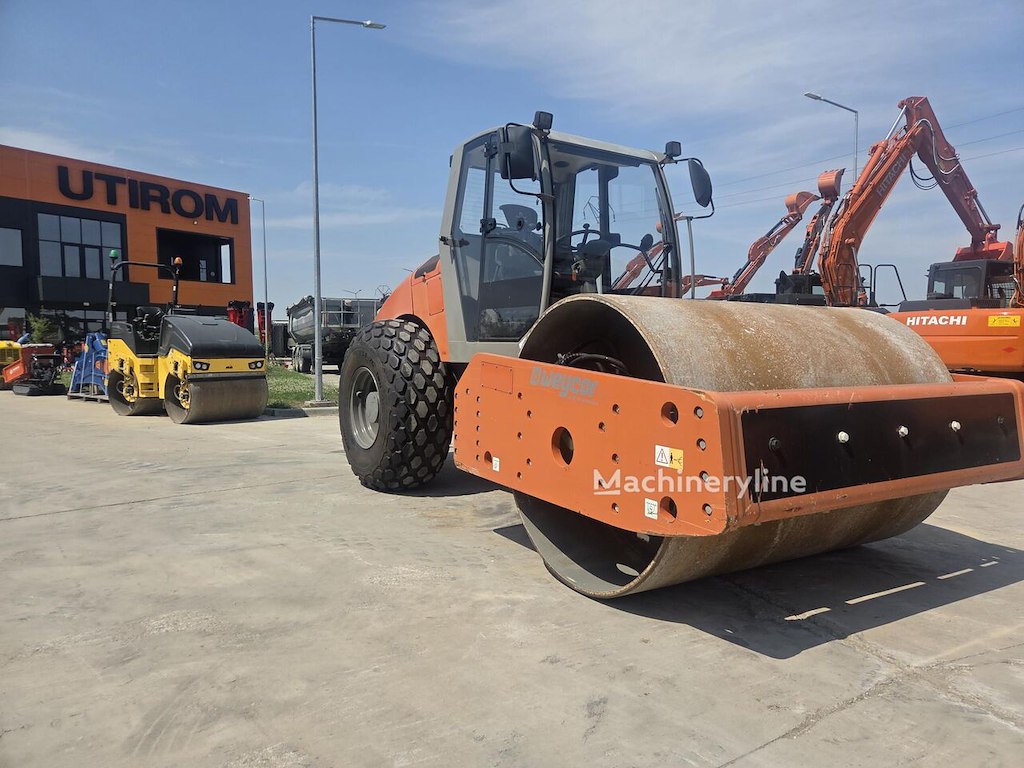 Atlas WEYCOR 1120e kompaktor s jednim valjkom