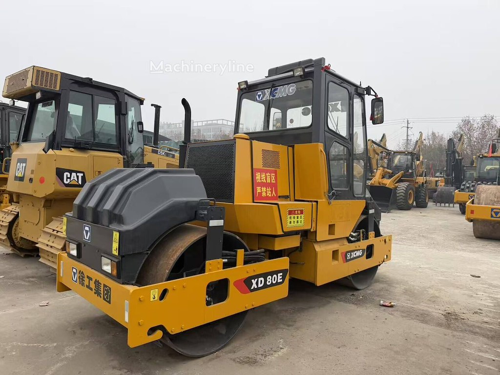 XCMG XD80E valjak za asfalt