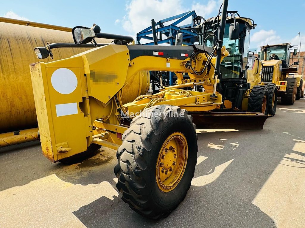 Caterpillar 140M grejder