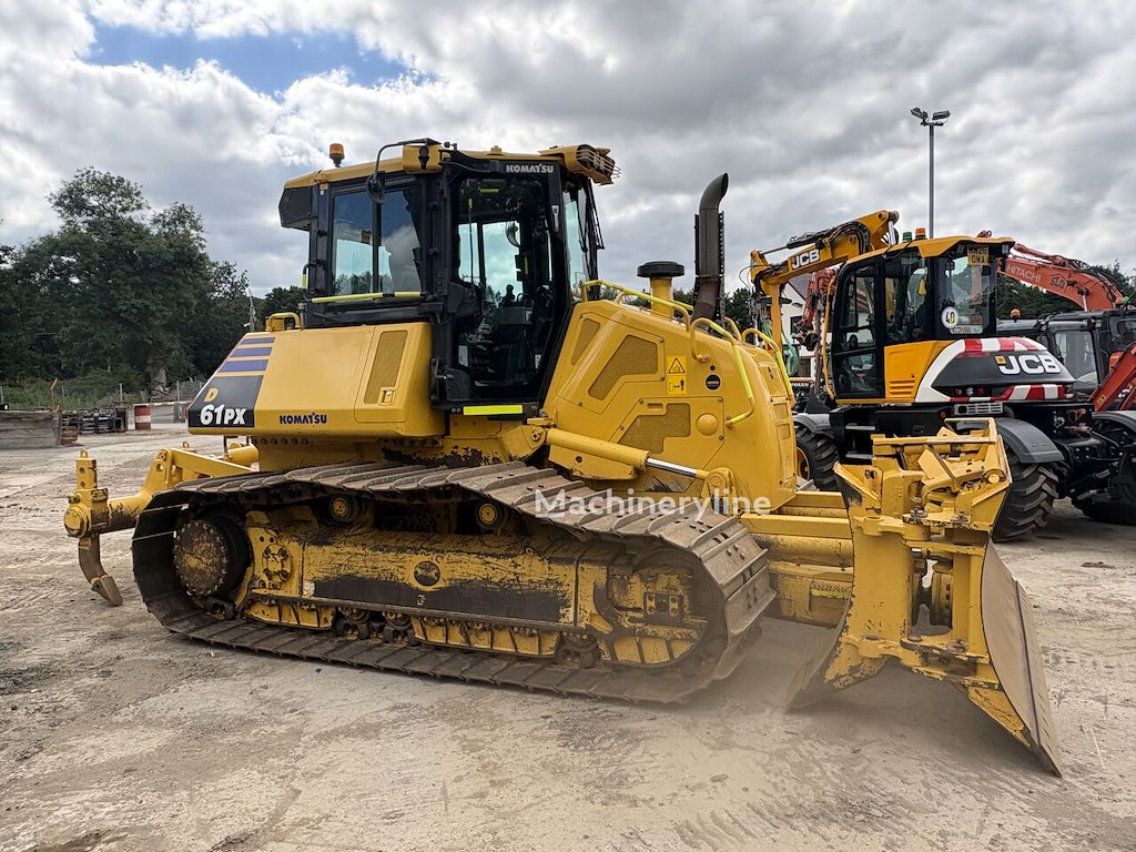 Komatsu D61PX-24 buldožer