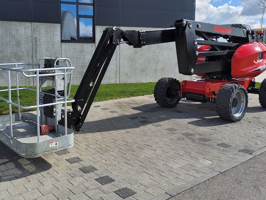 Manitou 180 ATJ hidraulična zglobna platforma