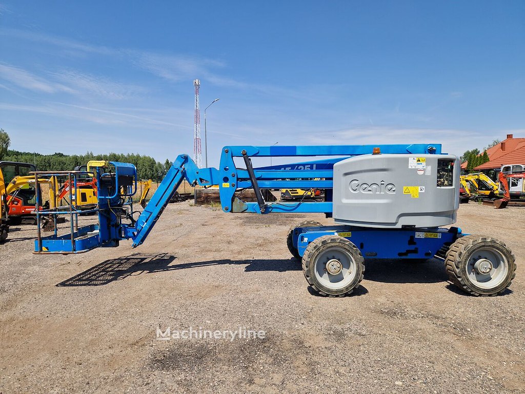 Genie Z 45/25 hidraulična zglobna platforma