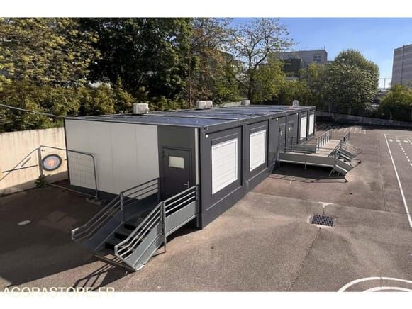 Prodaje se Algeco LOT DE 2 BÂTIMENTS MODULAIRES ALGECO - SALLE DE CLASSE - 17.74 X stambeno-poslovni kontejner na aukciji
