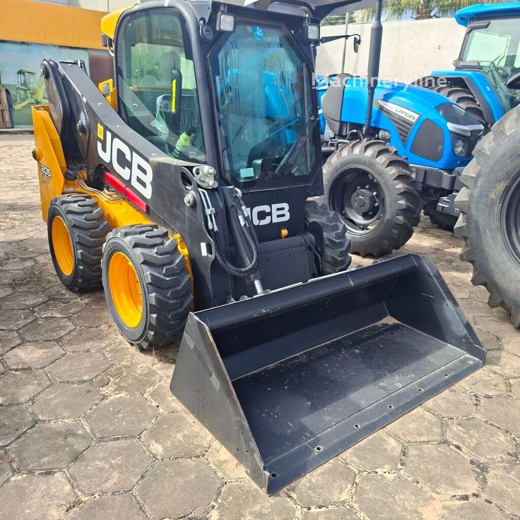 JCB 205 T3 mini utovarivač