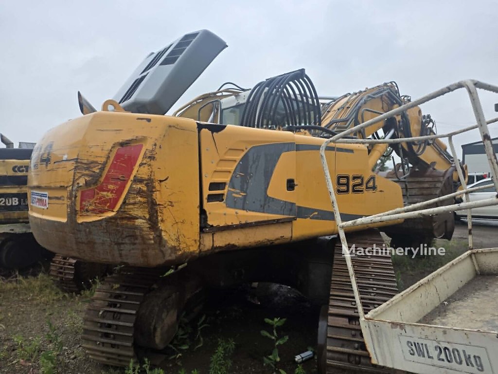Hidraulični cilindar za Liebherr 924 bagera