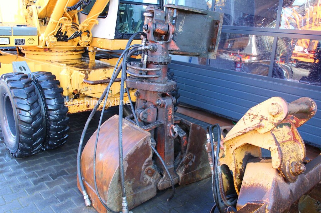 Liebherr diverse Schaufeln und Zubehör Liebherr kašika za bager