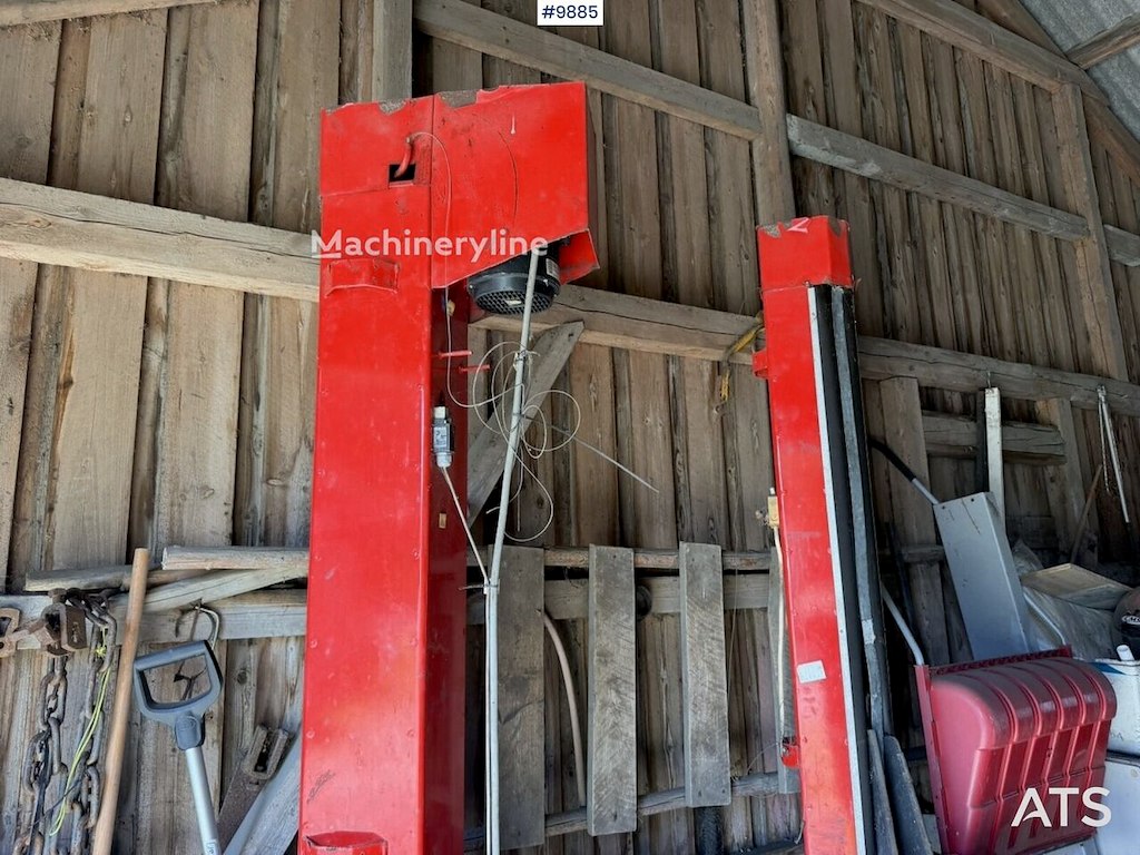 Intertech HH236 Billøfter dvostubna dizalica