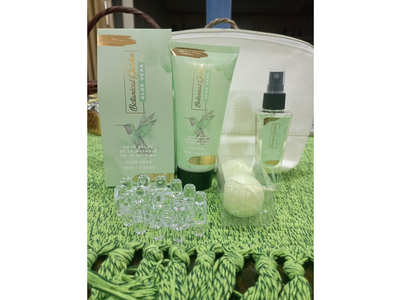 Parfemski set u neseseru Novo