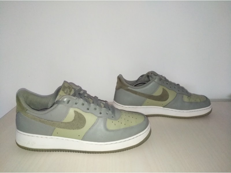 NIKE muske patike Air Force 1 '07 LV8 br 45,5