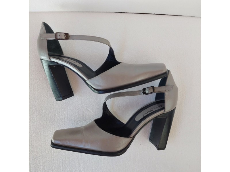 Steve Morris sandalete br 38 kozne kao nove