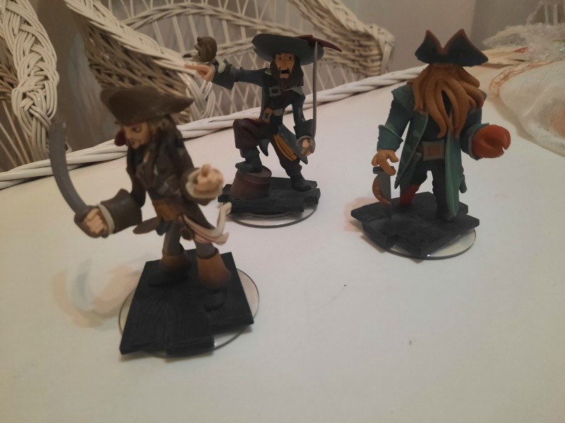 Disney Infinity 1.0 figurex3