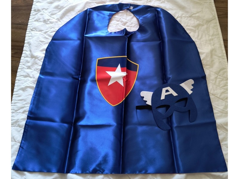 Plašt sa dva lica i dve maske