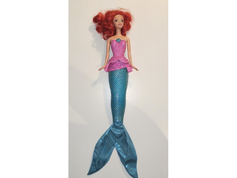 Simba Disney zvučna lutka Mala Sirena Ariel sa krunom
