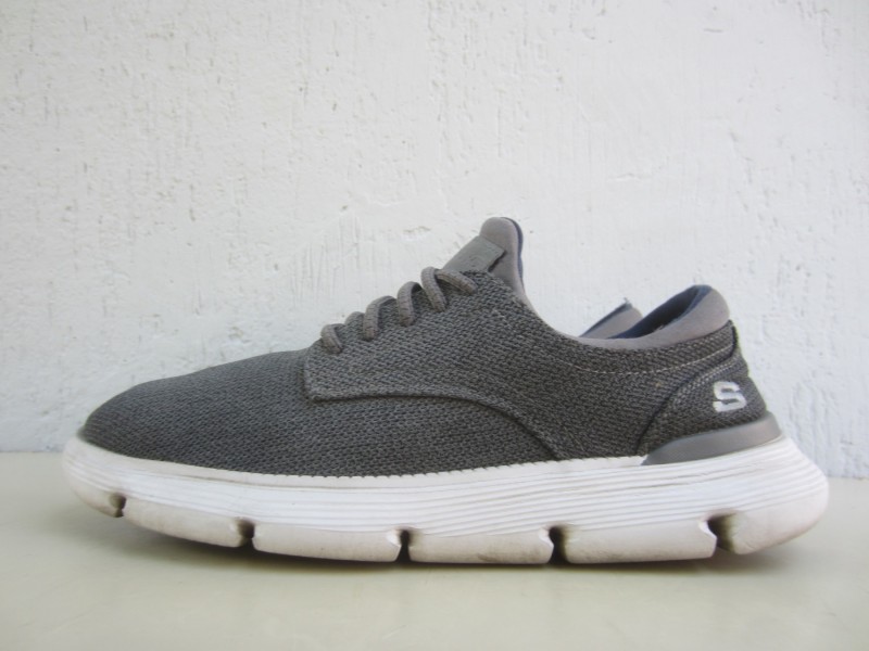 SKECHERS muske patike 43-EXTRA UDOBNE