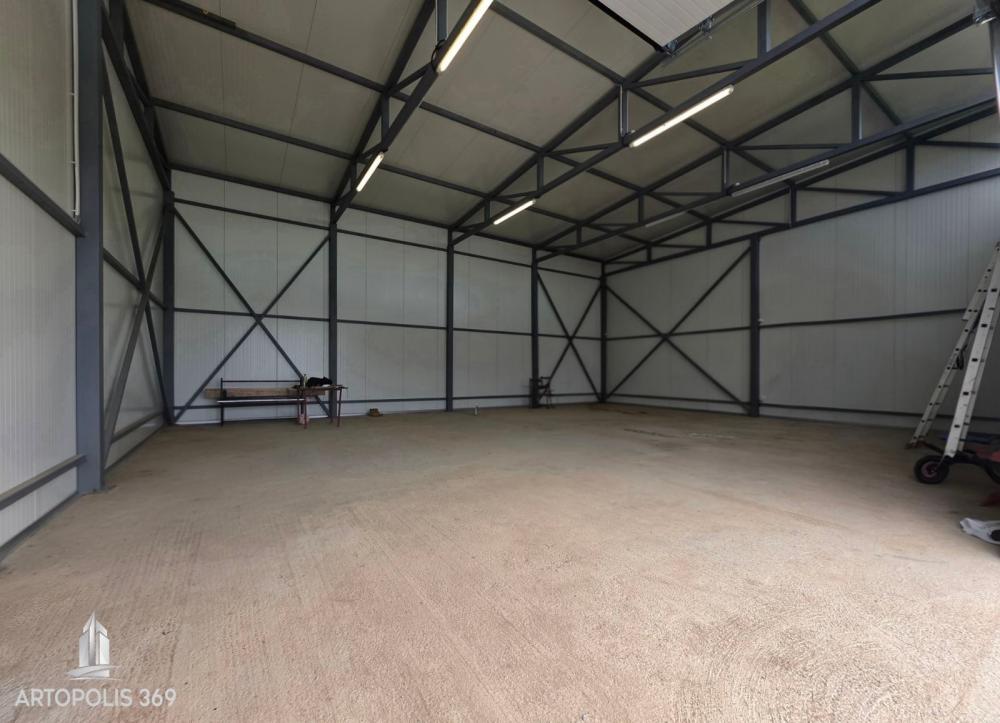 Novoizgrađena hala, 131kvm, Ledine ID#1357
1.200 €
