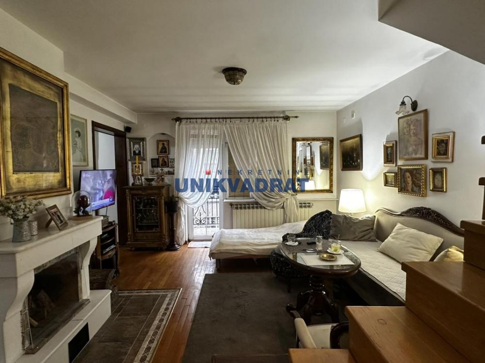 Palmotićeva,4.5,cg,108m2 ID#2190
465.000 €