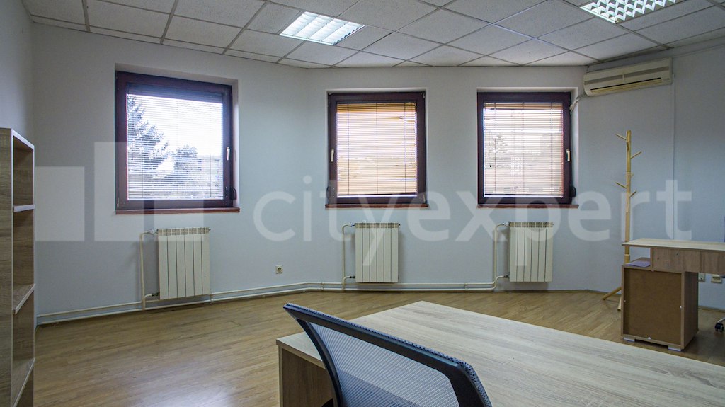 Poslovni prostor za izdavanje BEZ PROVIZIJE: Jednosoban, 25m², Miška Jovanovića, Voždovac - 280€