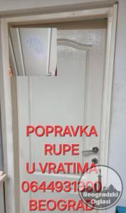 STOLAR POPRAVKA PUKOTINA NA VRATIMA