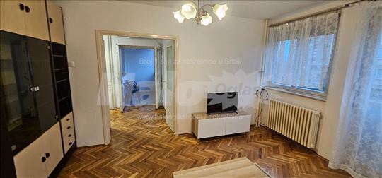 Dvosoban stan 55m²