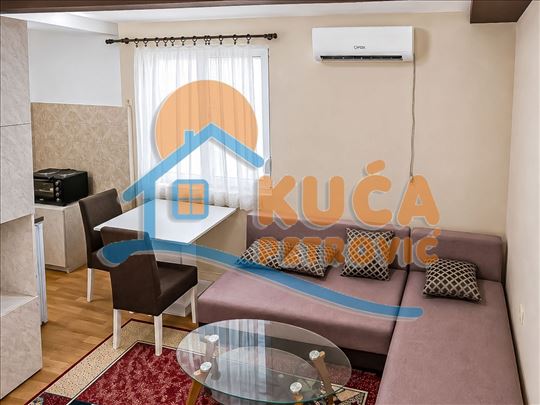 Izdaje se odličan duplex stan kod Medicinskog faku